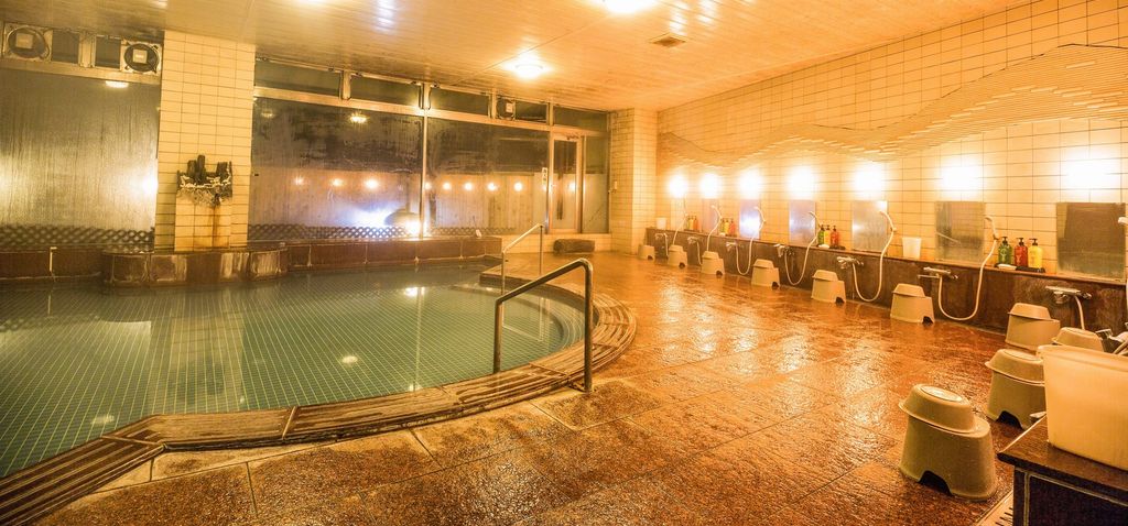 Let's go to Sento, A Public Bath house | Nipponderful.com